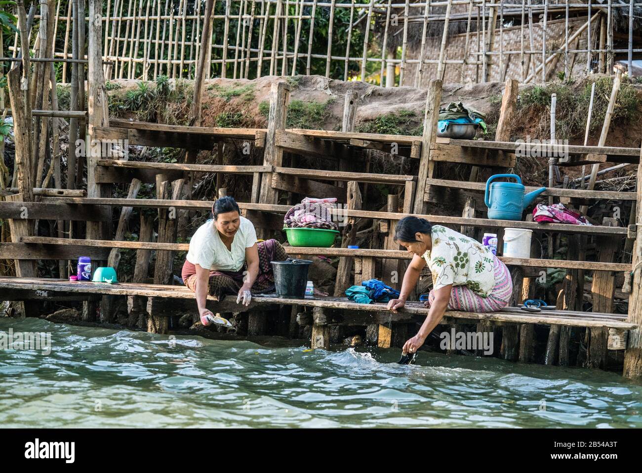 Local people, Inle lake, Myanmar, Asia Stock Photo - Alamy