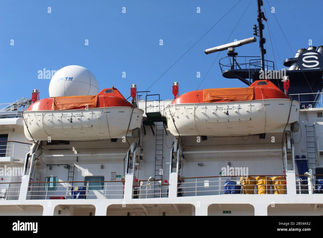 Ship on the river Stock Photo - Alamy
