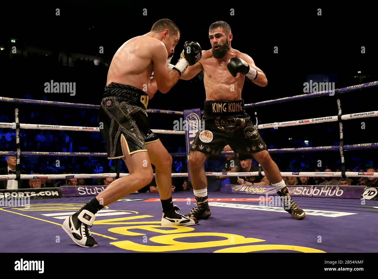 Scott Quigg (left) in action against Jono Carroll in their Super ...