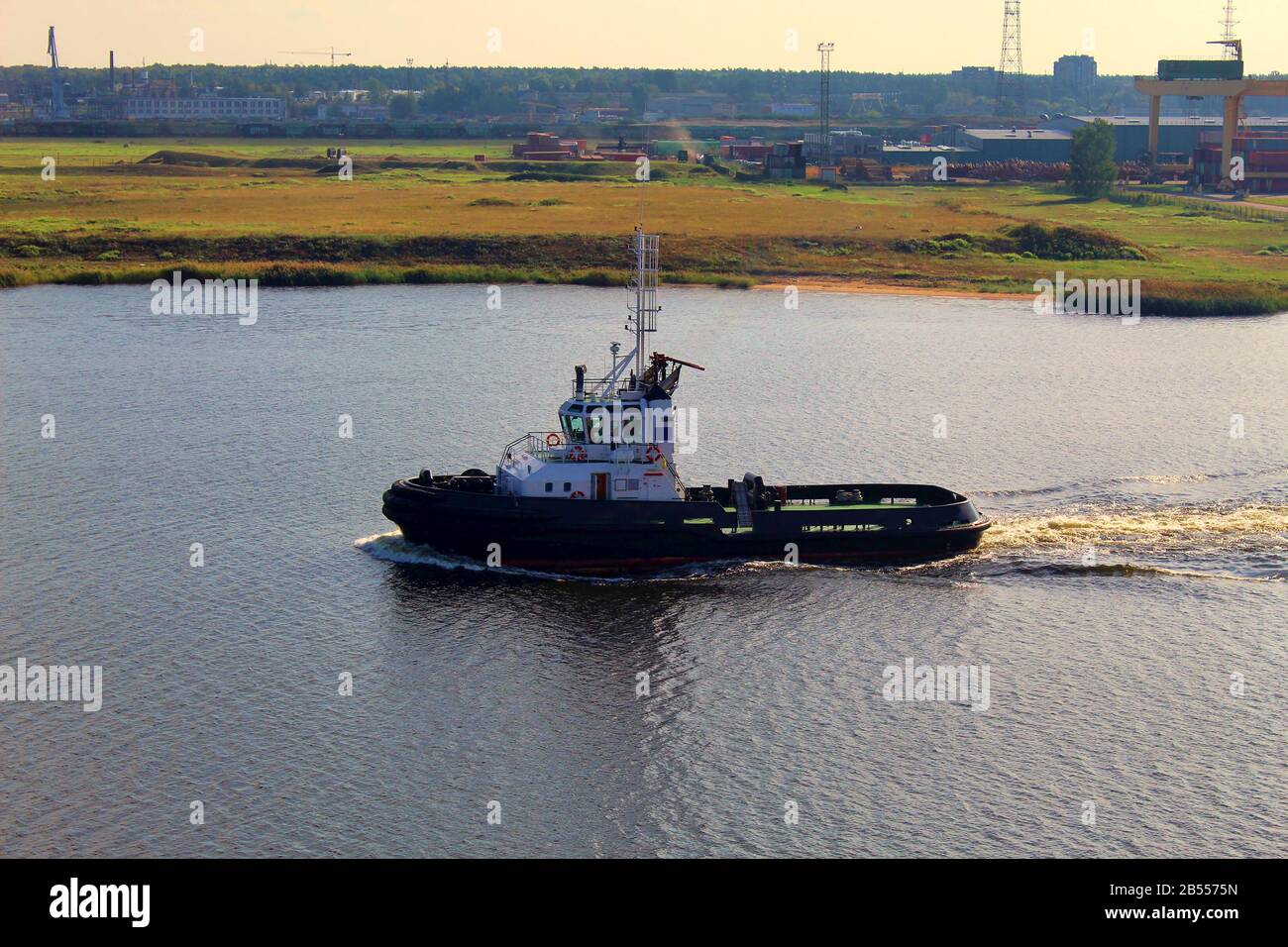 Small river runs into sea hi-res stock photography and images - Alamy