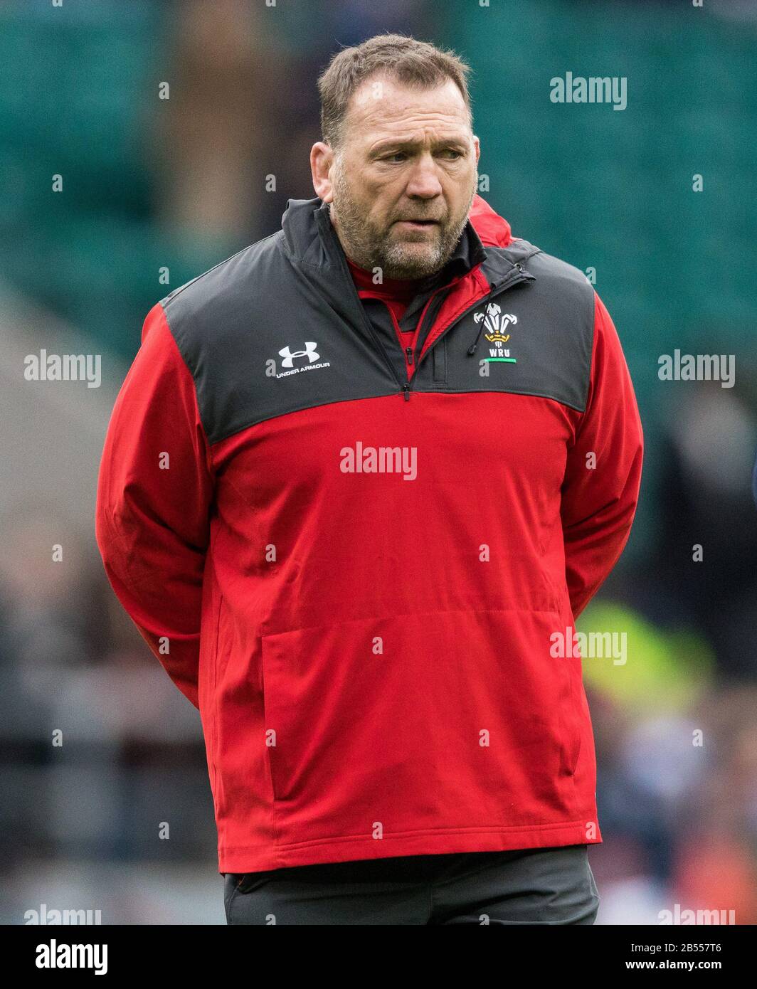Wales forwards coach hi-res stock photography and images - Alamy