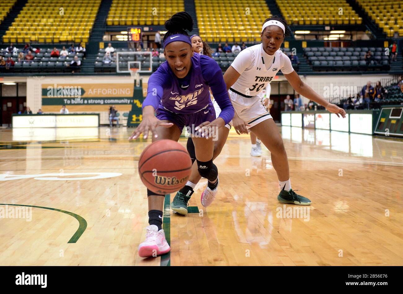 Williamsburg, VA, USA. 7th Mar, 2020. 20200307 - JMU guard JACKIE ...