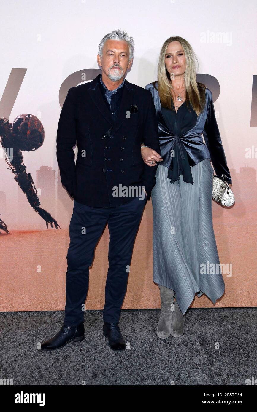 Aunjanue Elizabeth Flanagan