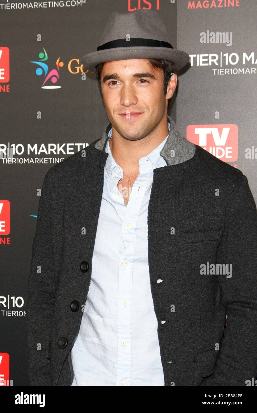 Josh bowman hi-res stock photography and images - Alamy