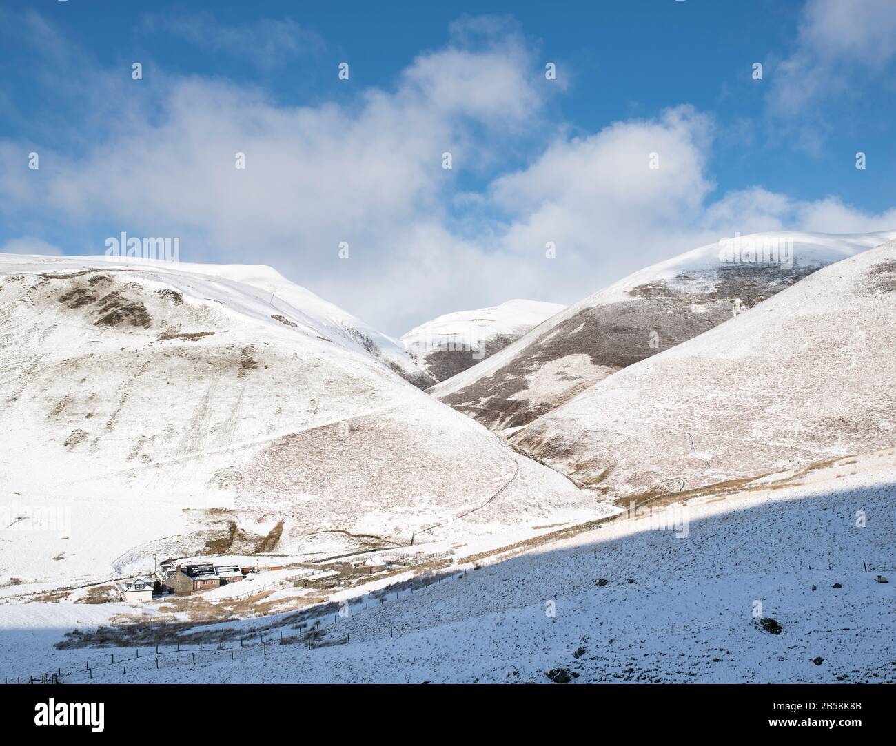 Dalveen pass hi-res stock photography and images - Alamy