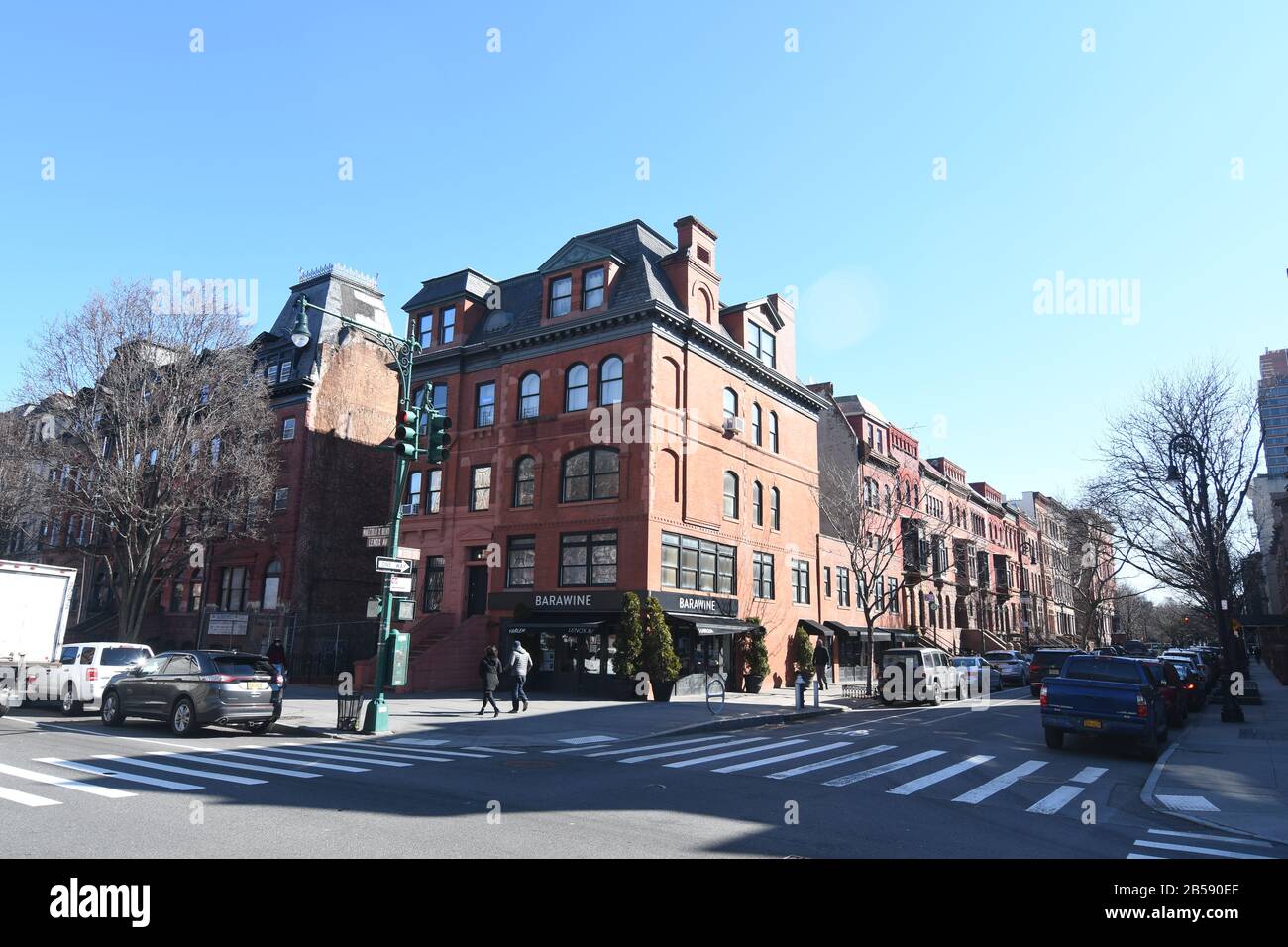 Harlem street view, New York City, USA Stock Photo - Alamy