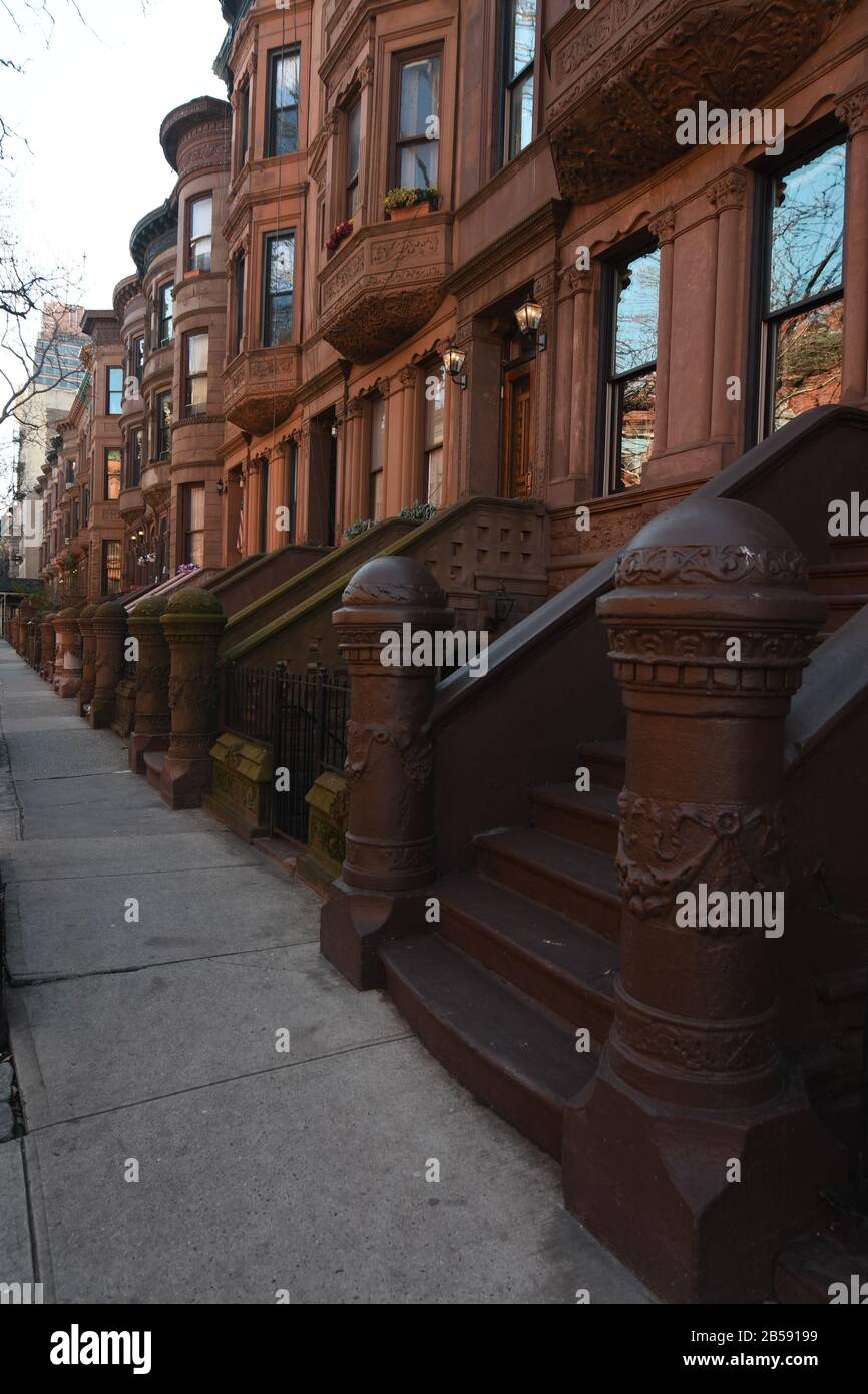 Harlem street view, New York City, USA Stock Photo - Alamy