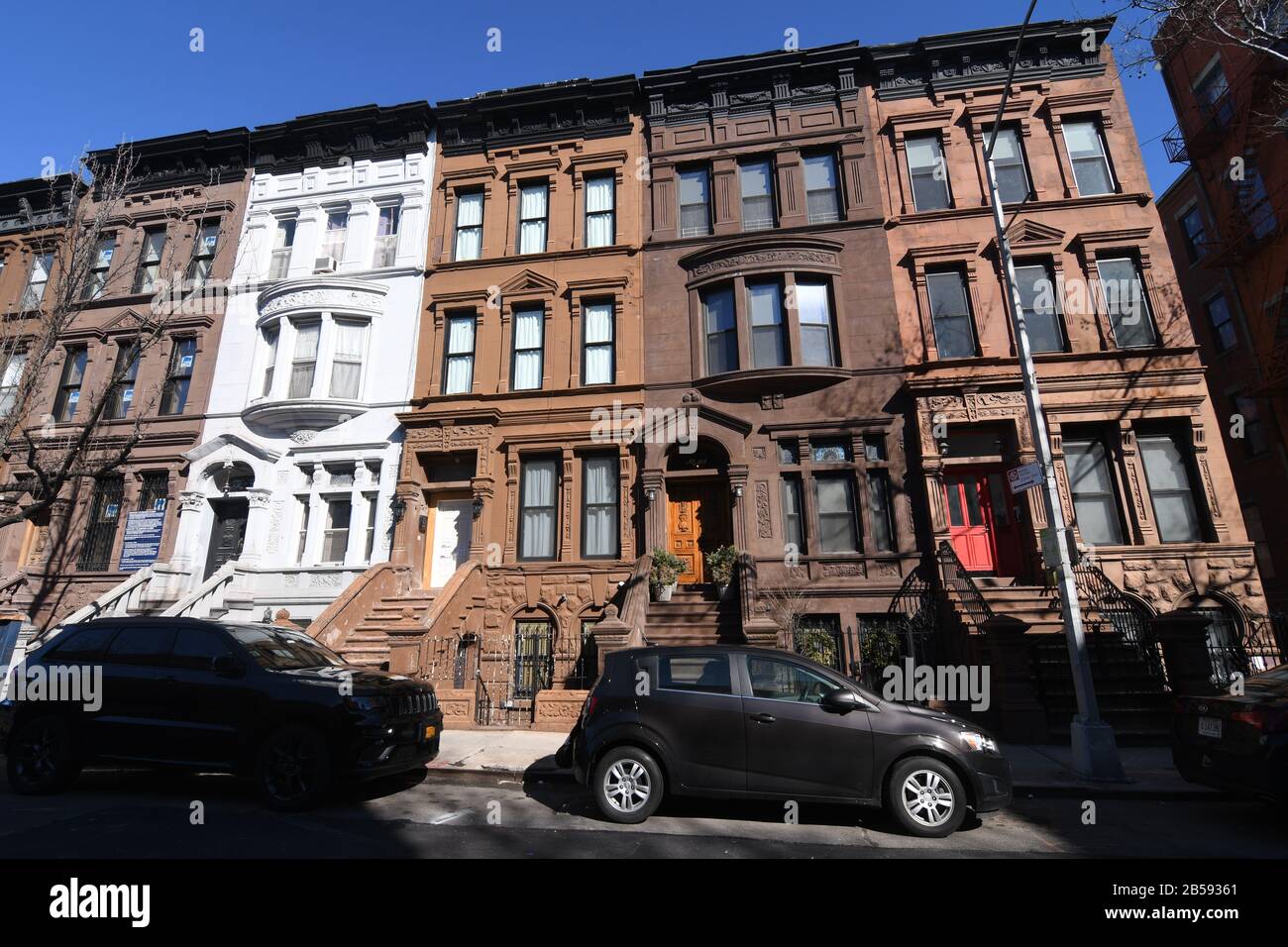 Harlem street view, New York City, USA Stock Photo - Alamy