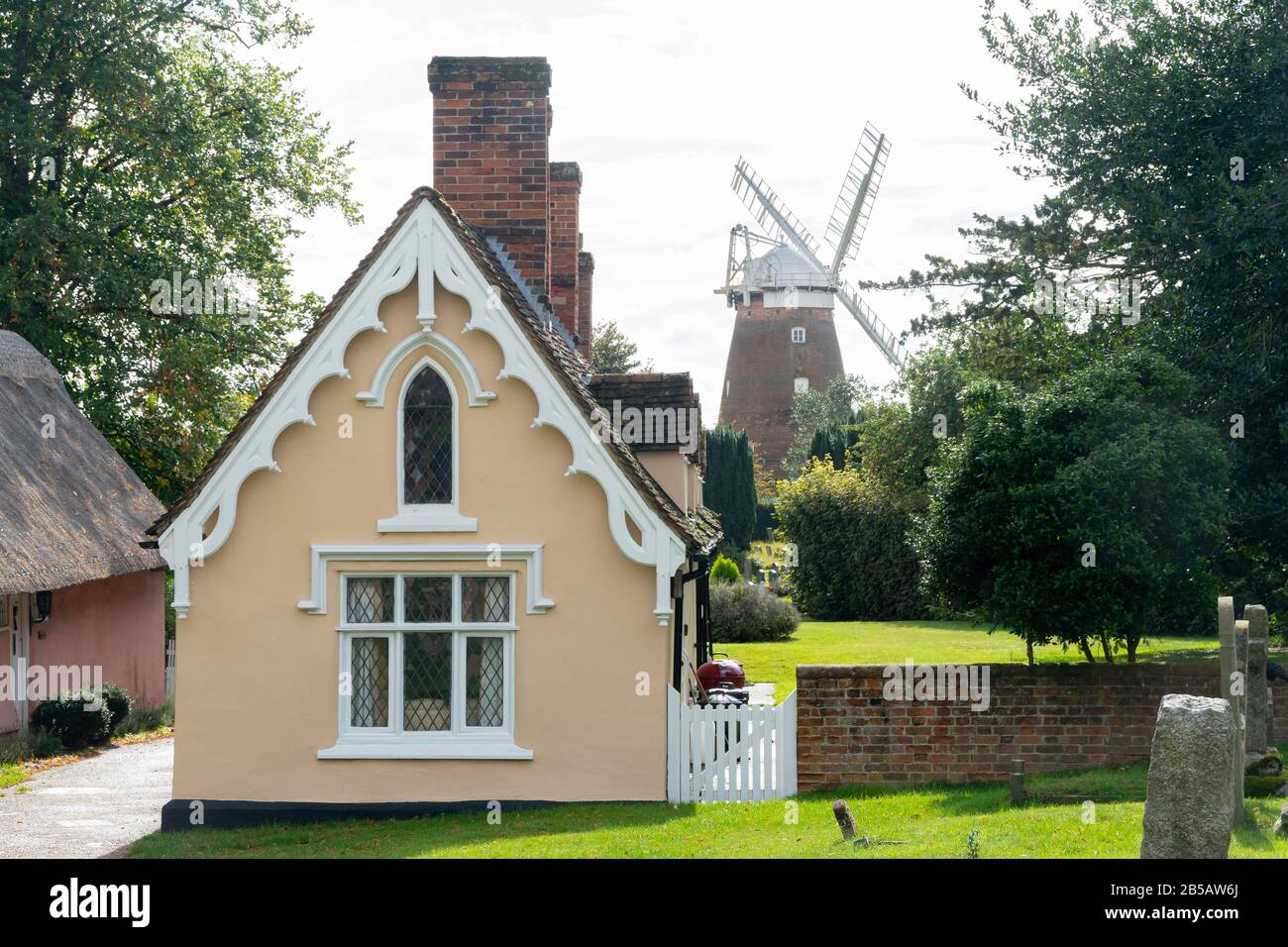 Cottage and windmill hi-res stock photography and images - Alamy
