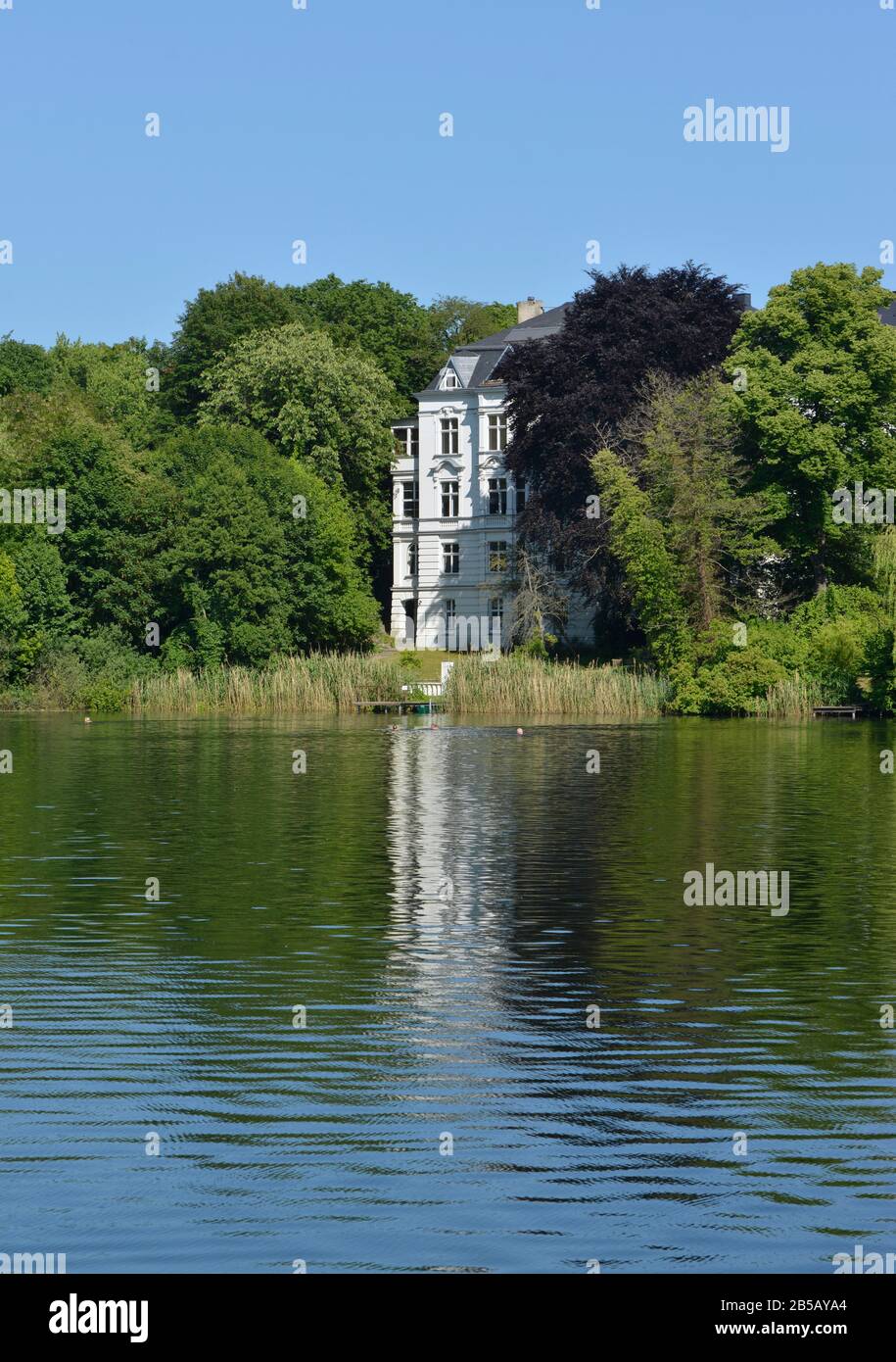 Halensee hi-res stock photography and images - Alamy