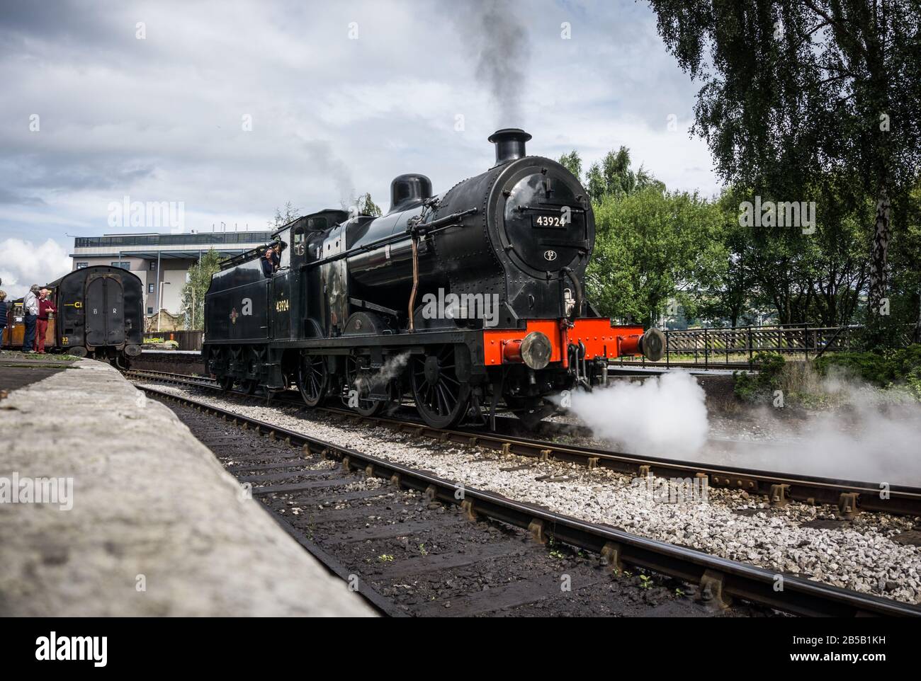 Class 4f steam locomotive hi-res stock photography and images - Alamy
