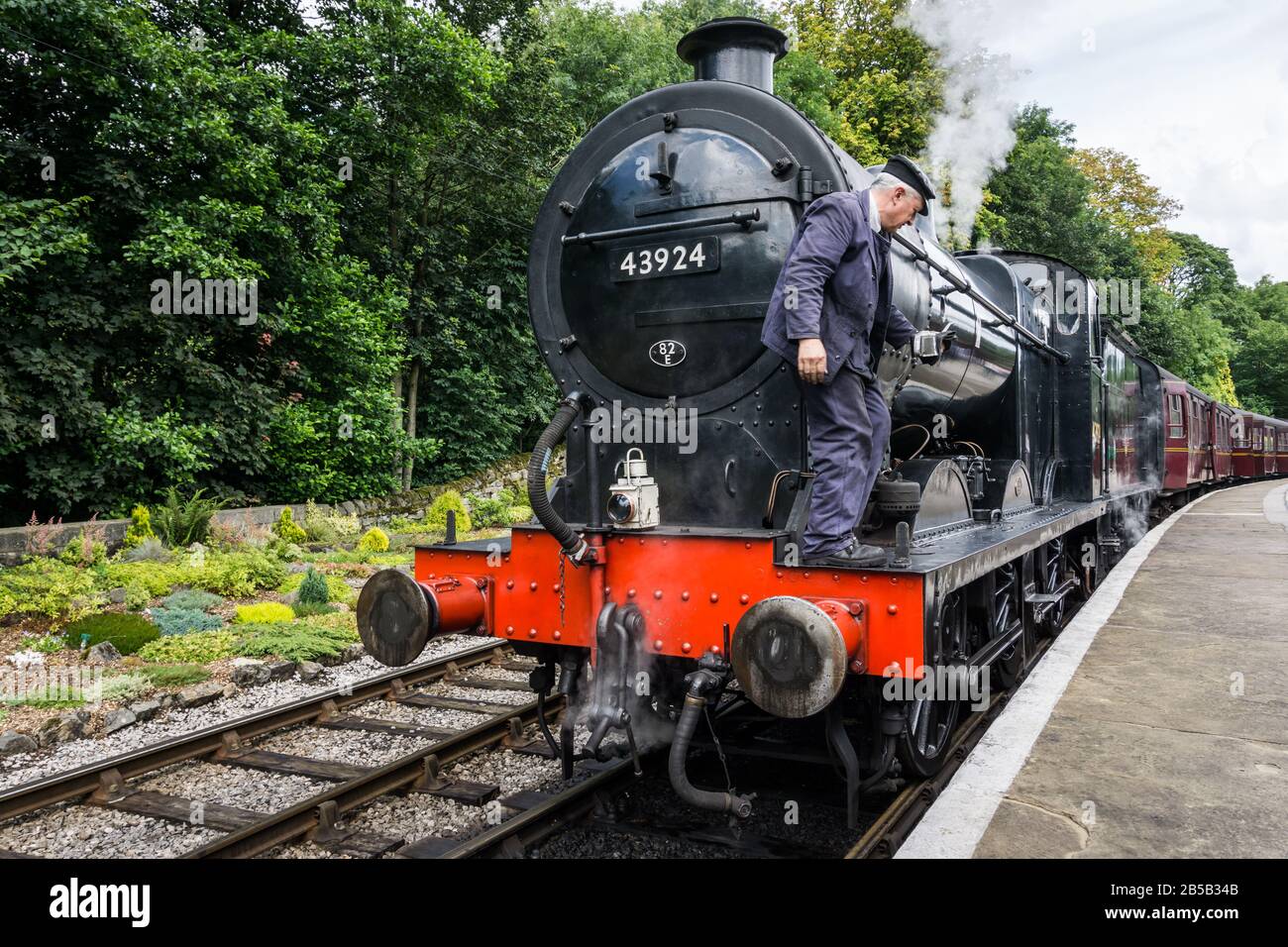 4f steam locomotive hi-res stock photography and images - Alamy