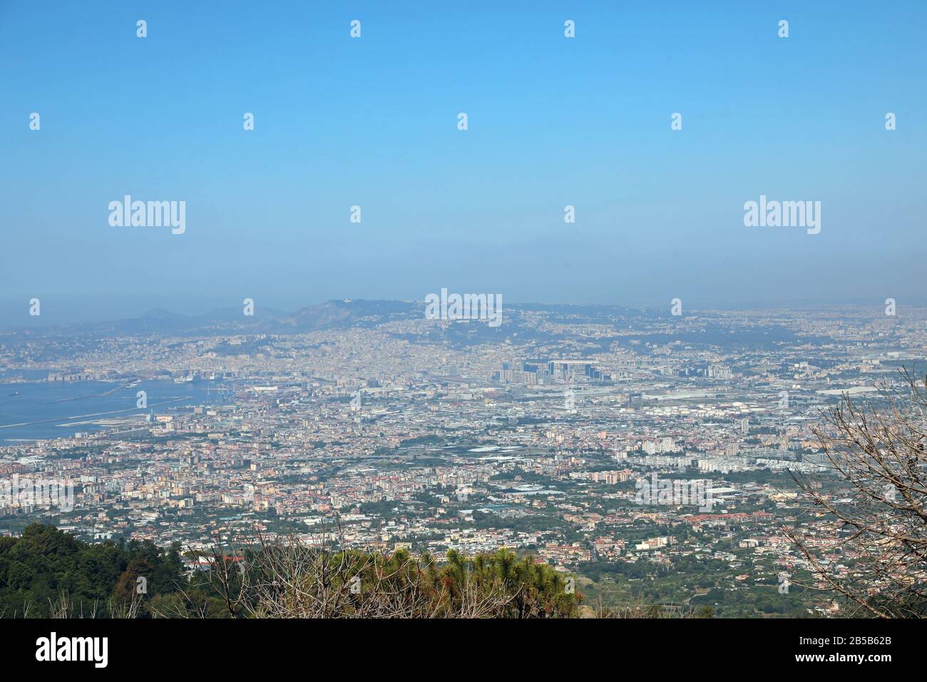 Panorama of Naples bay and city from Vesuvius Volcano in summer Stock ...