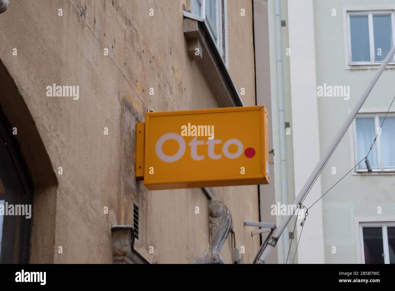 Otto logo hi-res stock photography and images - Alamy
