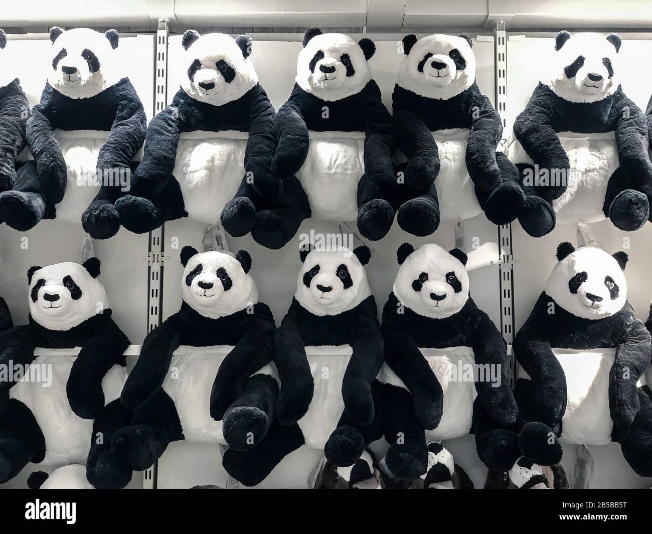 Departmentstore hi-res stock photography and images - Alamy