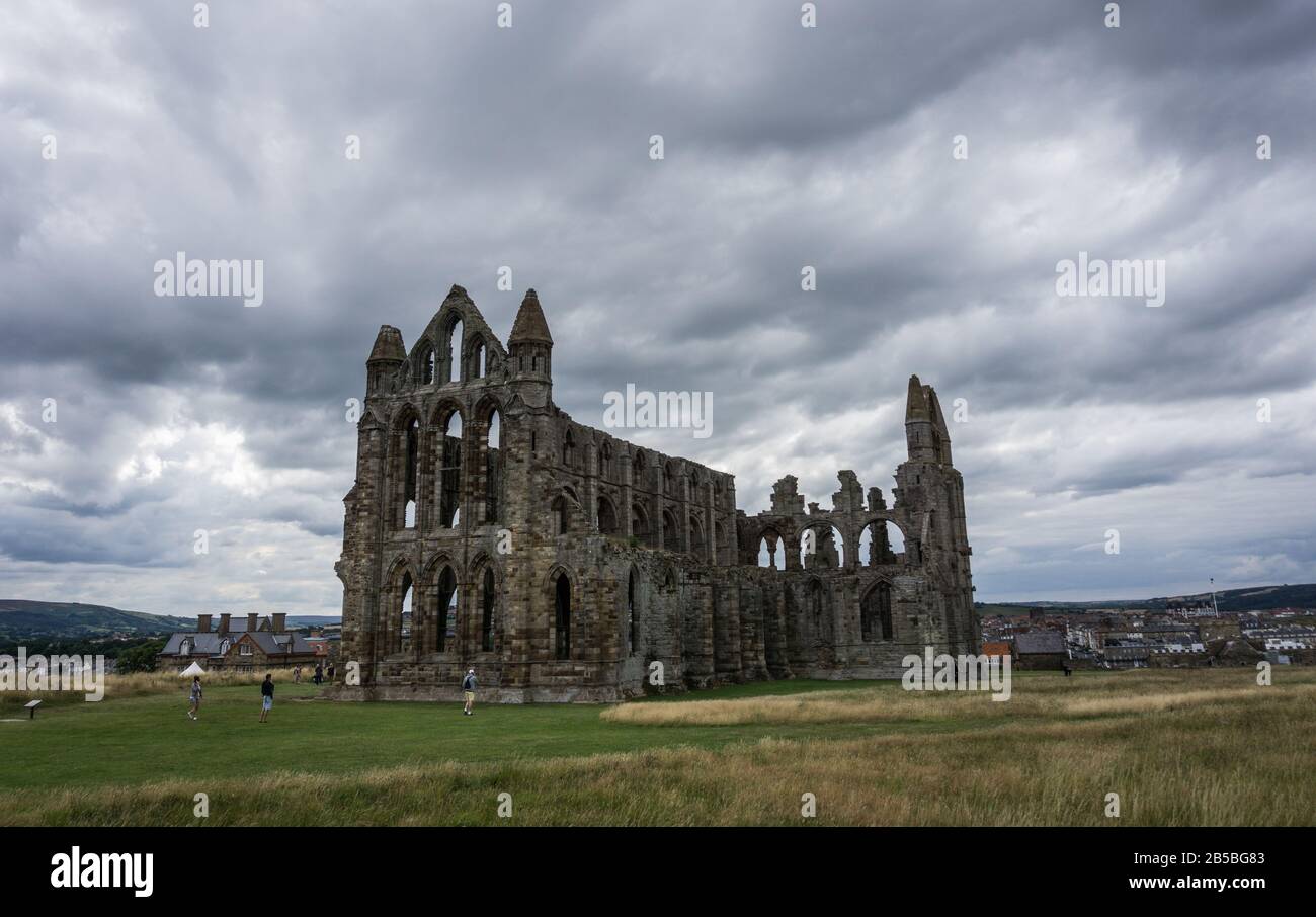 View of Whitby Abbey, North Yorkshire, England Stock Photo - Alamy