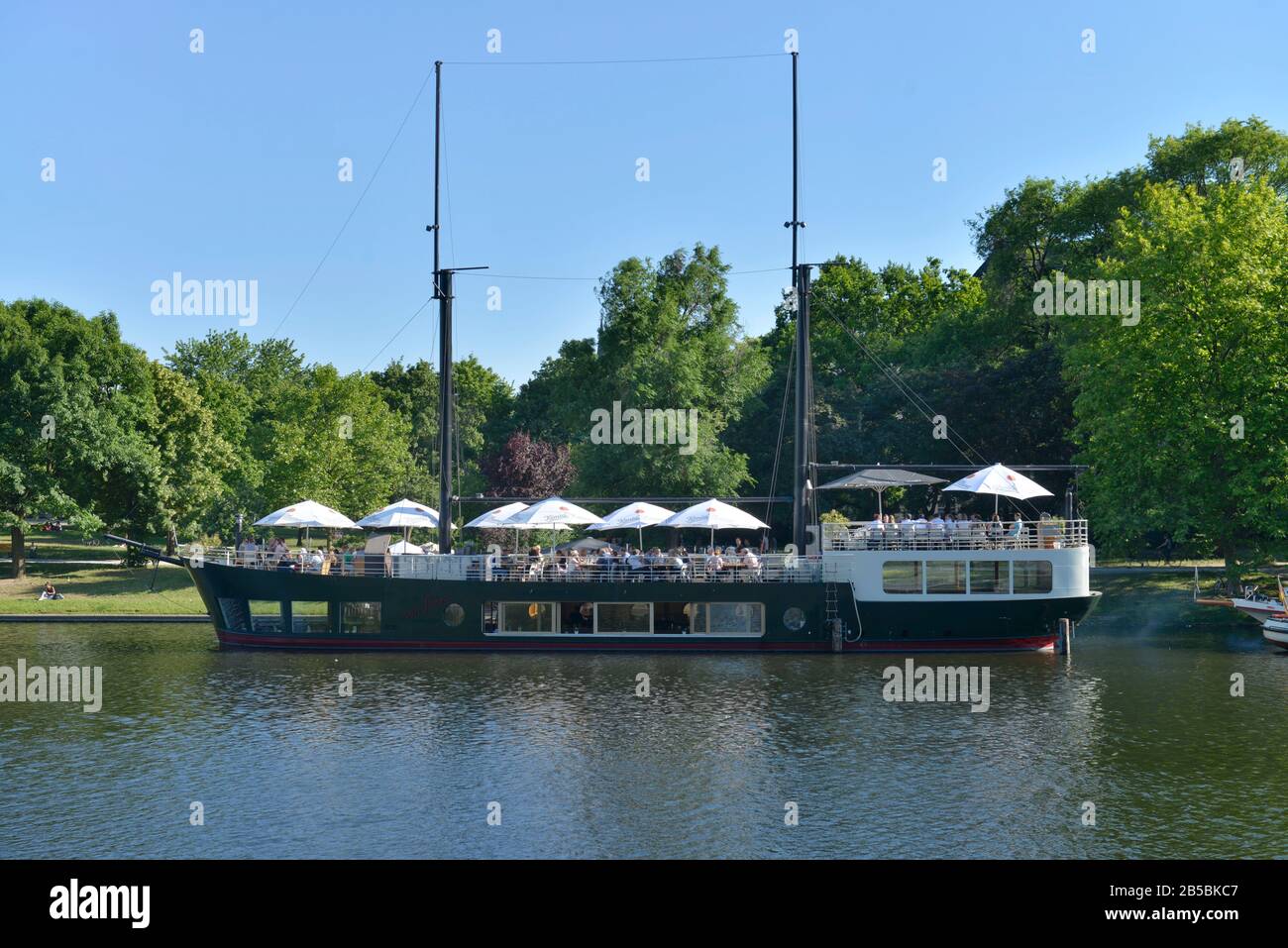 Restaurantschiff Van Loon, Carl-Herz-Ufer, Kreuzberg, Berlin ...