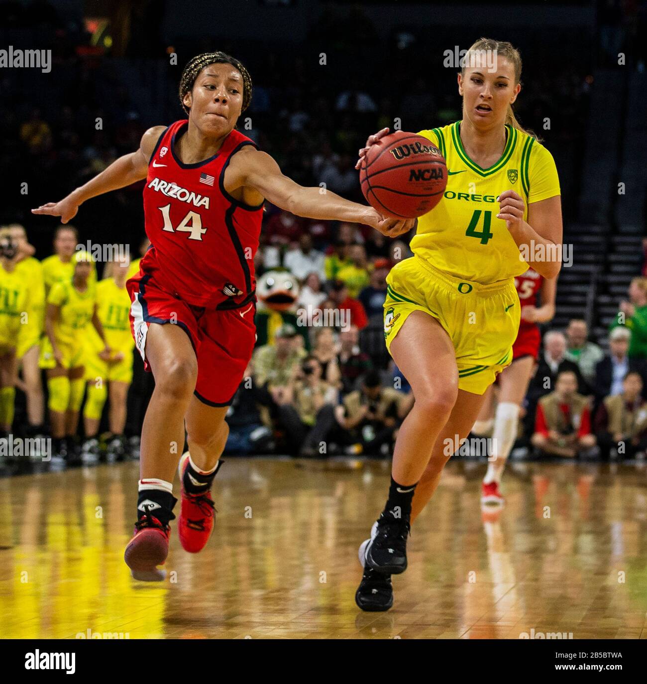 Mar 07 2020 Las Vegas, NV, U.S.A. Oregon Ducks guard Jaz Shelley (4 ...