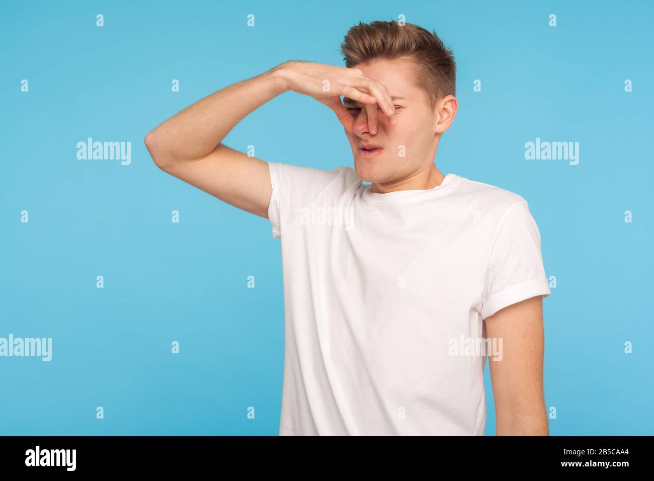 Farting hi-res stock photography and images - Alamy