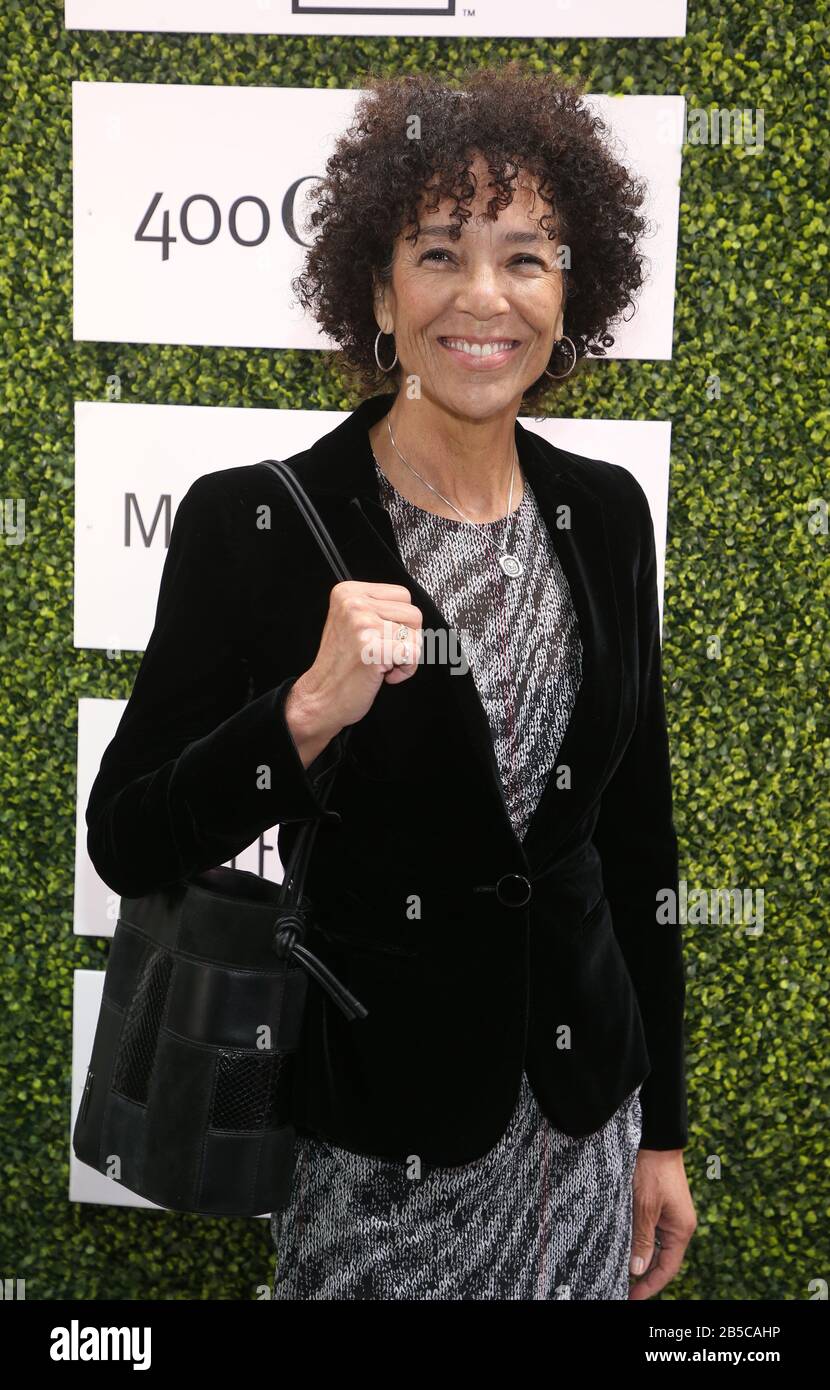 Stephanie allain hi-res stock photography and images - Alamy