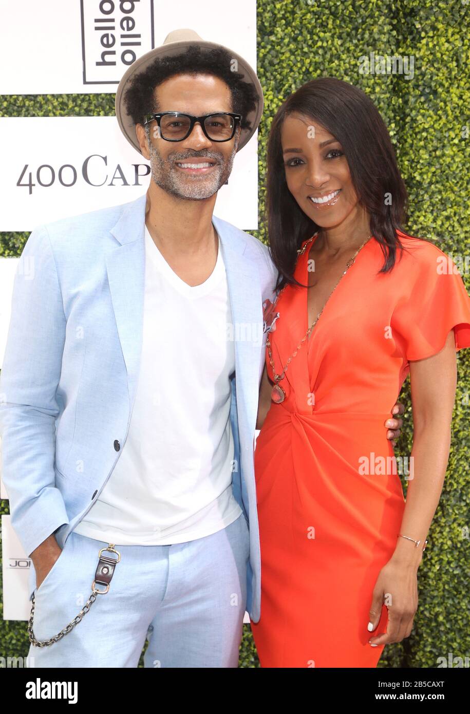 7 March 2020 - Los Angeles, California - Eric BenÃ©t, Shaun Robinson ...