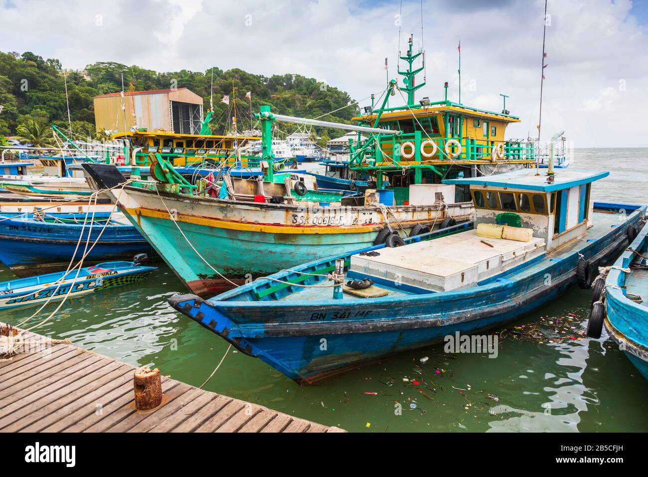 Sulu hi-res stock photography and images - Alamy