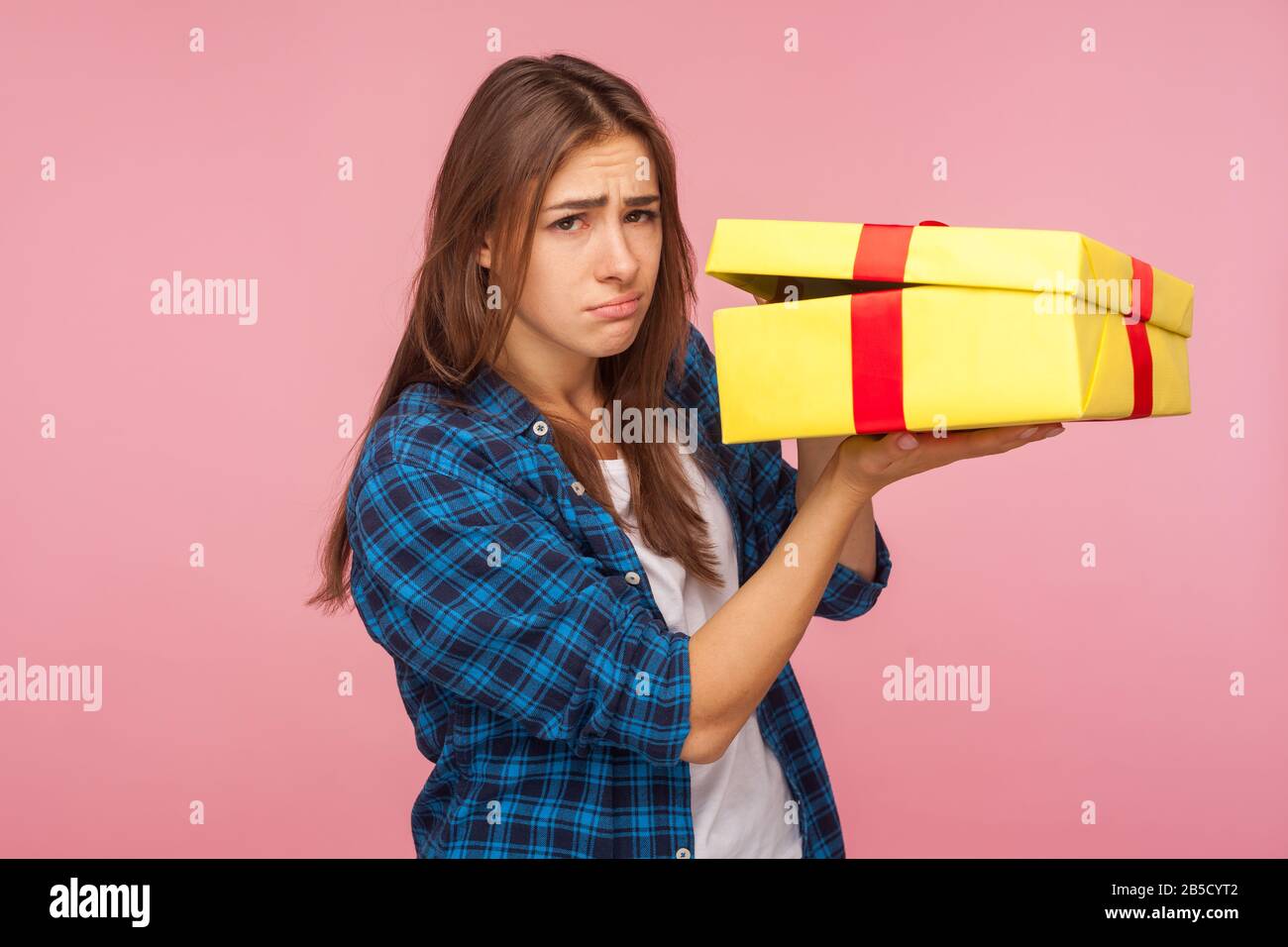 Birthday present open unhappy hi-res stock photography and images - Alamy