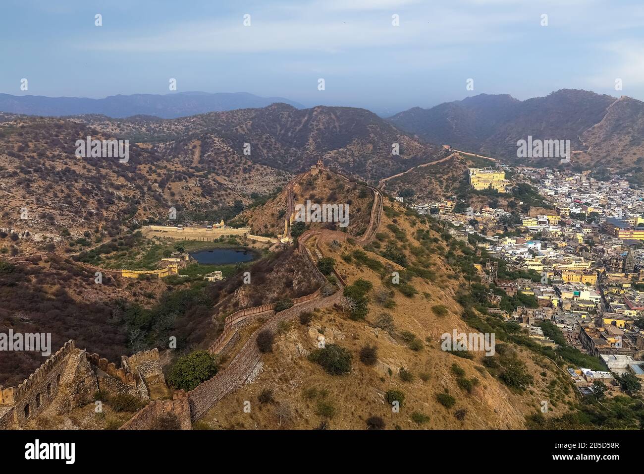 Aerial landscape view of Jaipur cityscape from the top of Jaigarh Fort ...