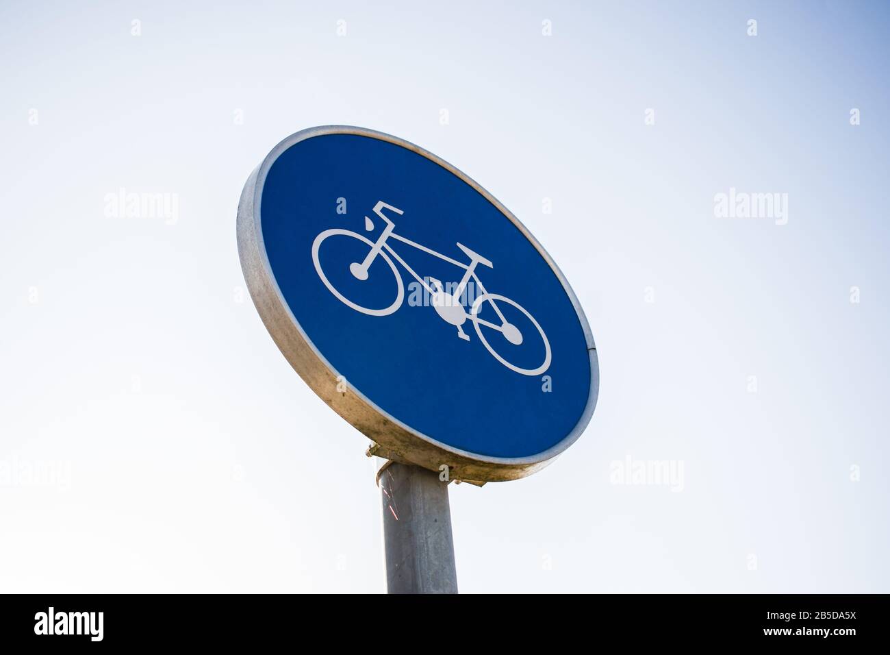 Road sign on pole hi-res stock photography and images - Alamy
