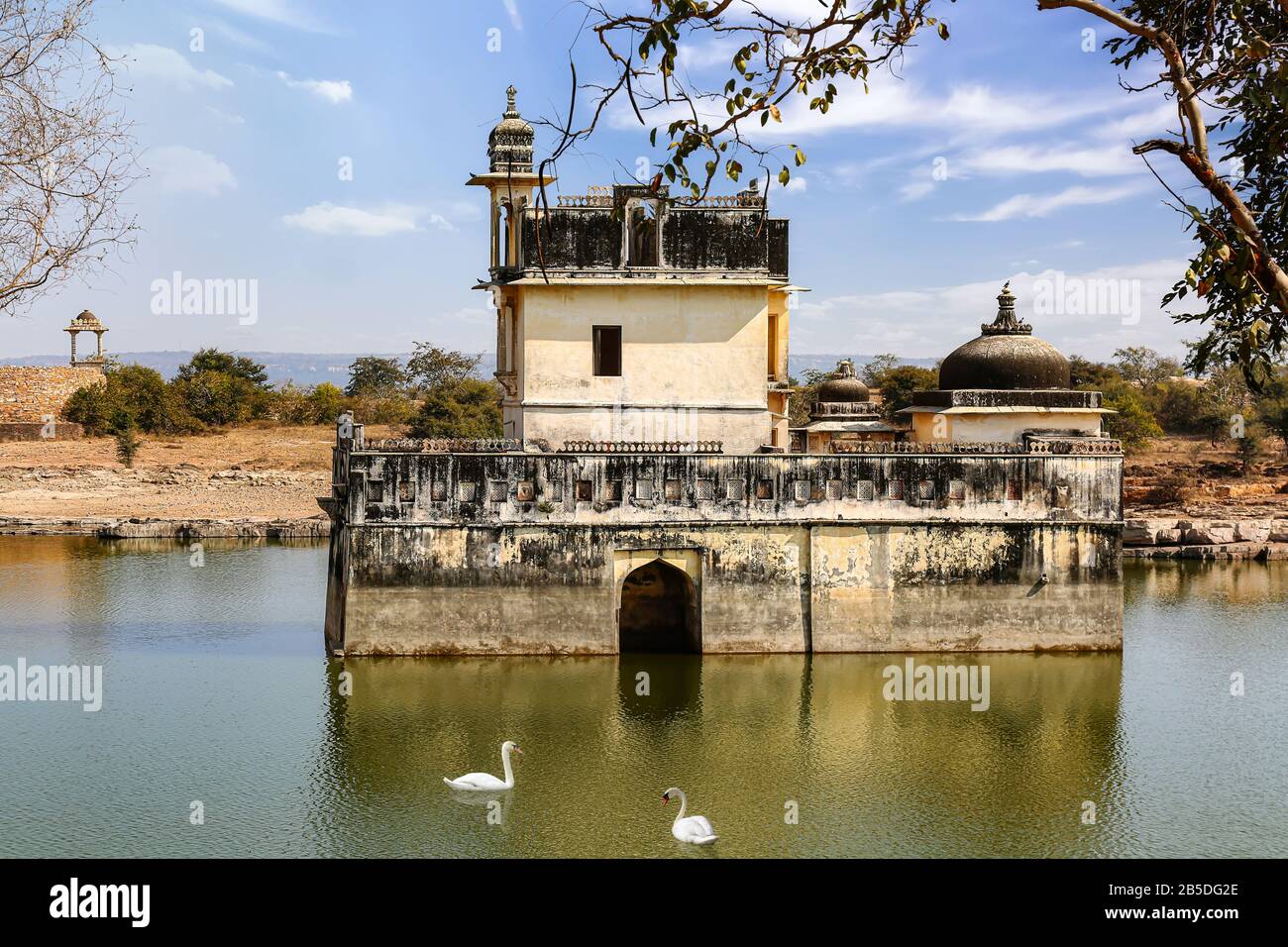 Queen Padmini palace isolated in the middle of a lake at Chittorgarh ...