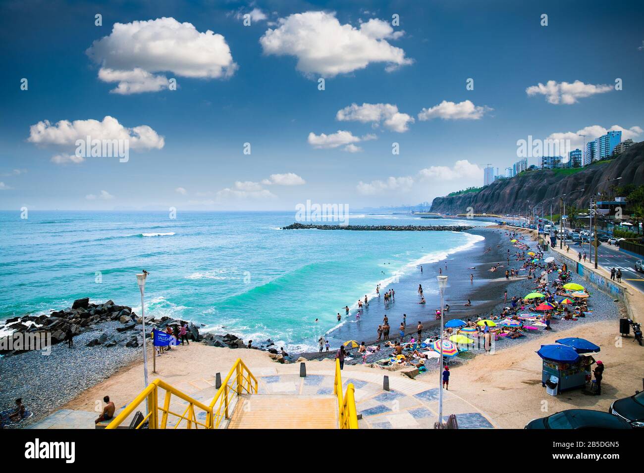 lima, Peru-Jan 11, 2019: Pacific beach view in sunny day, stairway to ...