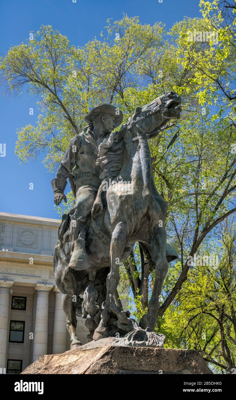 Rough rider statue hi-res stock photography and images - Alamy