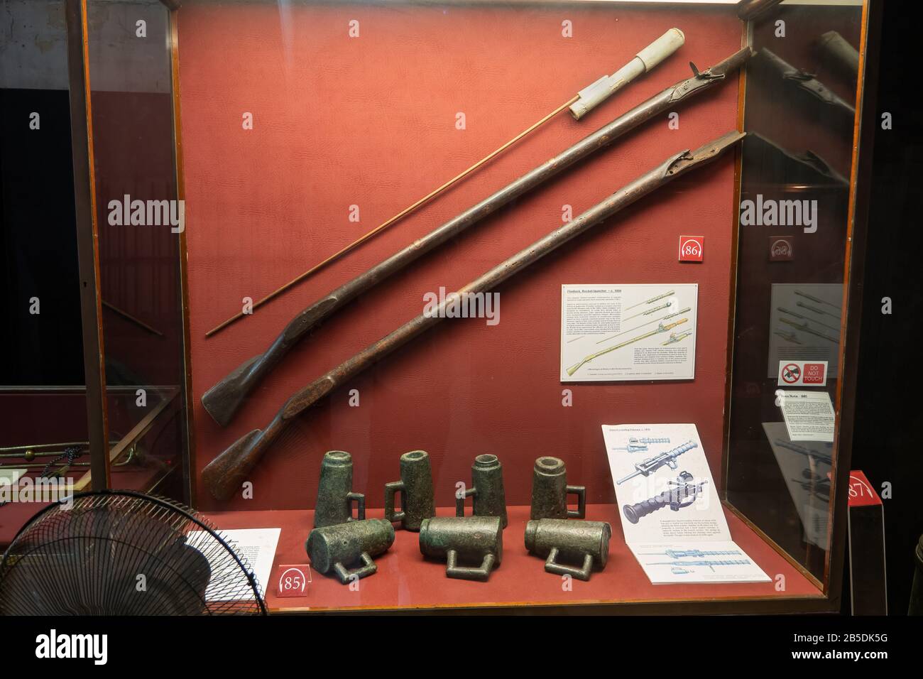 Bronze powder chambers from 16th century and flintlock rocket-launchers ...