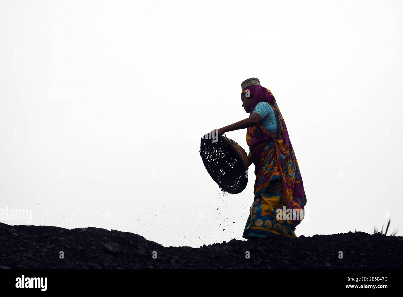 Coal mining in bangladesh hi-res stock photography and images - Alamy
