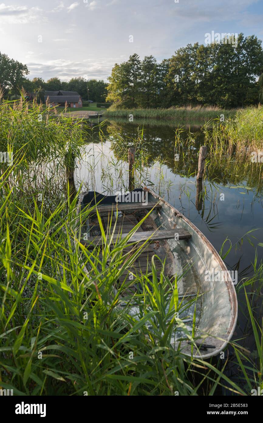 Lake Mustin, village of Mustin, County of Lauenburg, Schleswig-Holstein ...