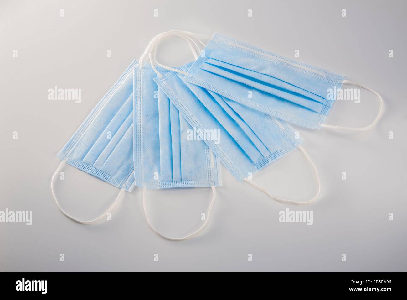 Surgical clips hi-res stock photography and images - Alamy
