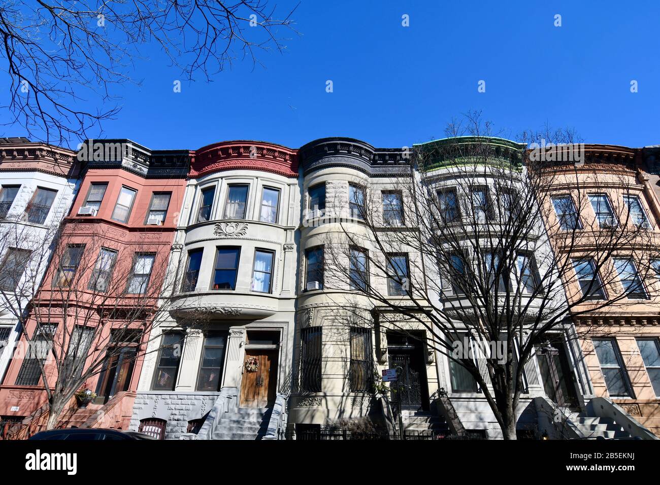 Harlem street view, New York City, USA Stock Photo - Alamy