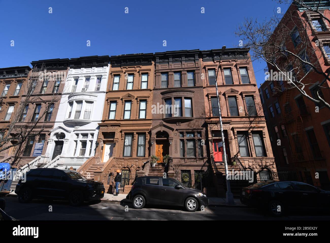 Harlem street view, New York City, USA Stock Photo - Alamy