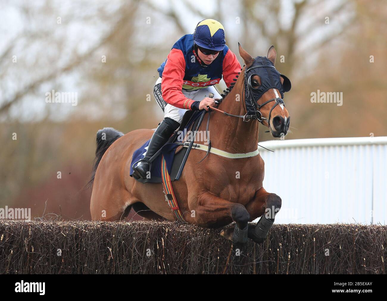Silent steps hi-res stock photography and images - Alamy