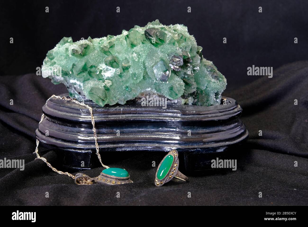 A crystal is a solid whose molecules (or atoms) are arranged in a ...