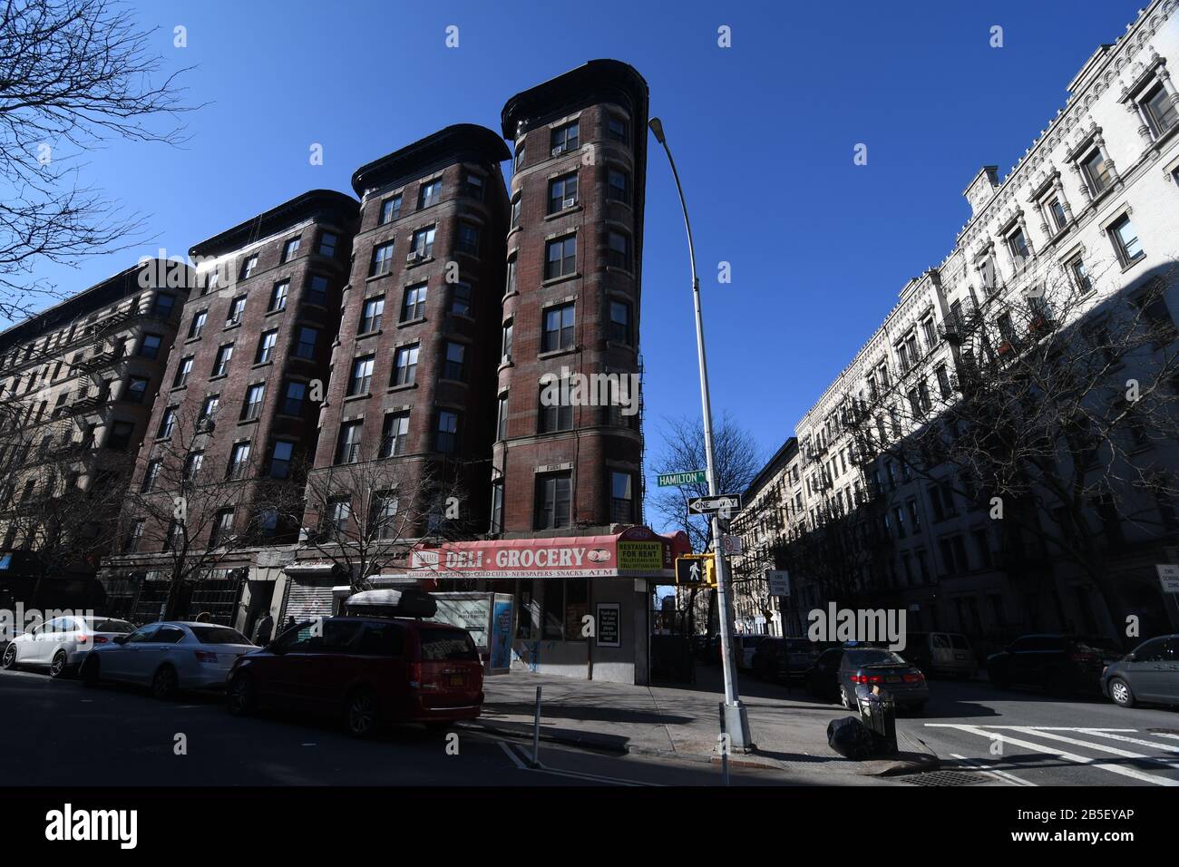 Harlem street view, New York City, USA Stock Photo - Alamy