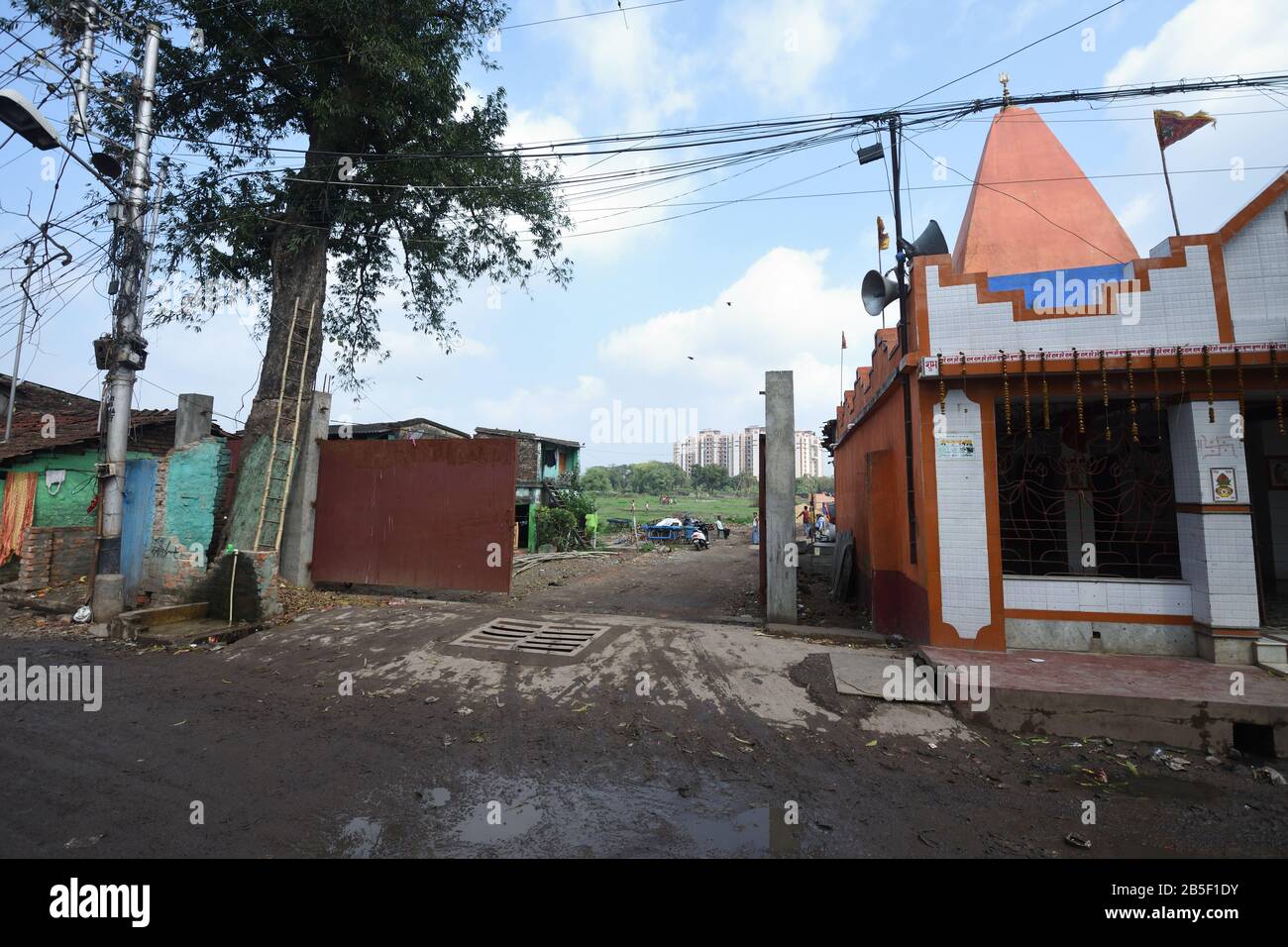 Popularly known as Lalkuthi premises. Lower Foreshore Road, Shalimar ...