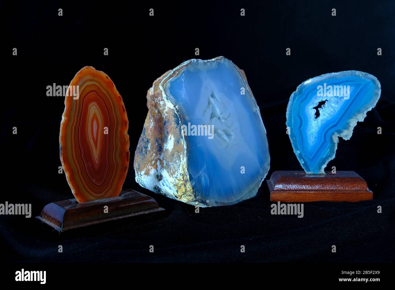 A crystal is a solid whose molecules (or atoms) are arranged in a ...