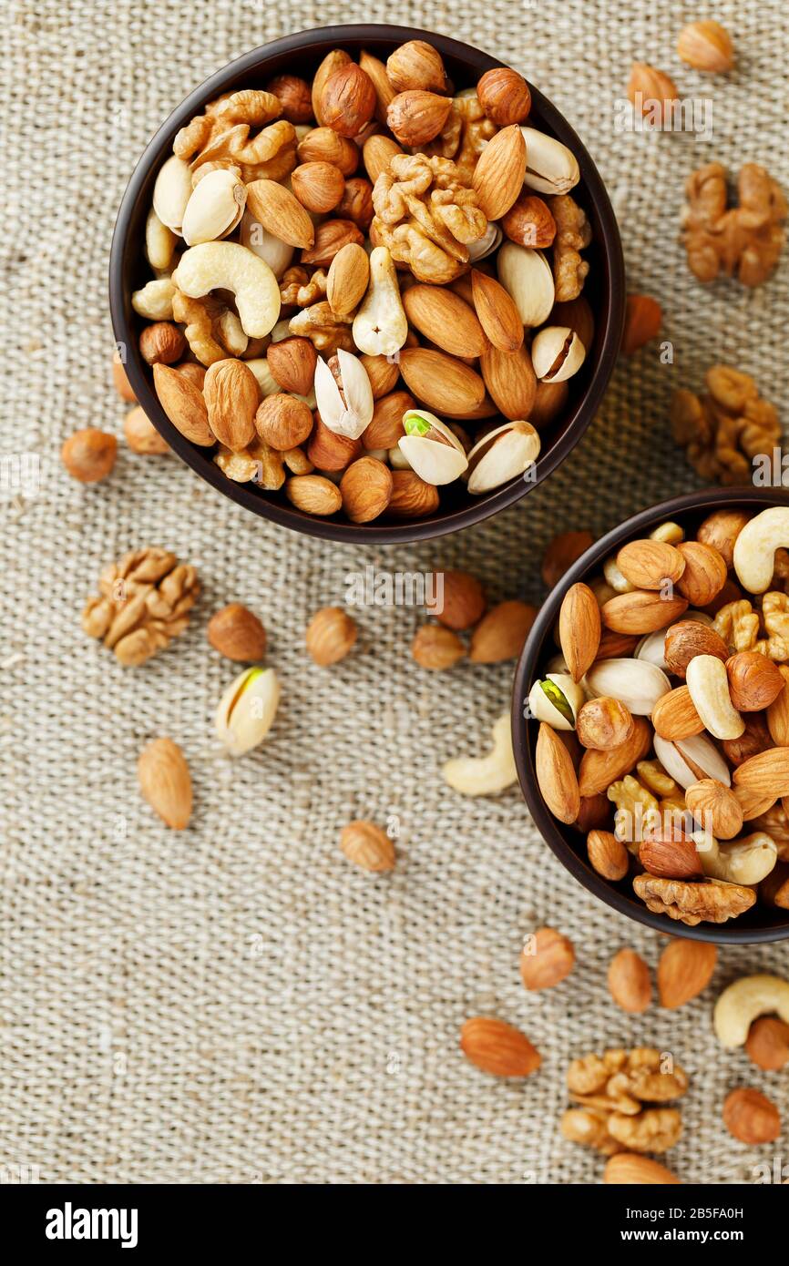 A mixture of cashew nuts, almond nuts, pistachios, hazelnuts and ...