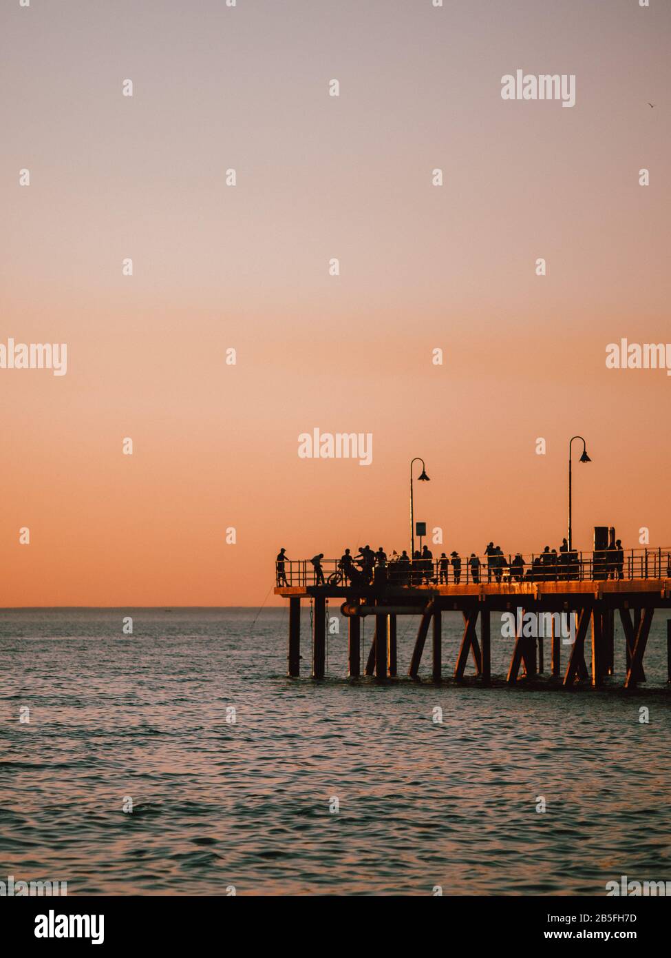 Southern ocean sunsets hi-res stock photography and images - Alamy