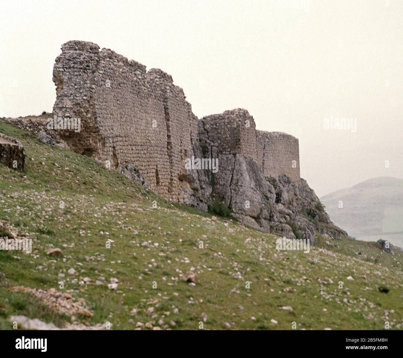 MURALLAS DEL CASTILLO DE ATIENZA - FORTALEZA DE ORIGEN MUSULMAN ...
