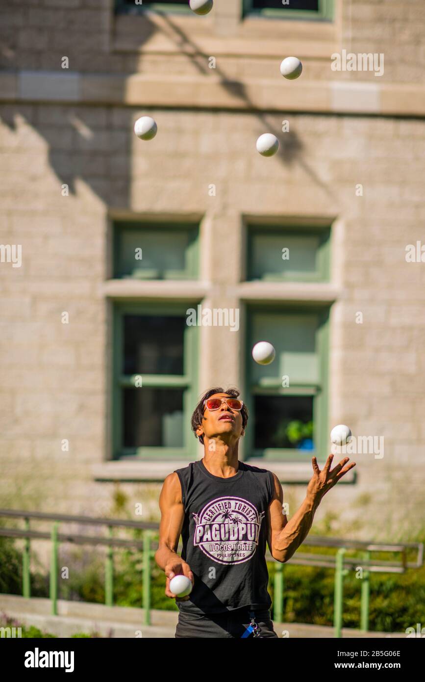 Acrobat symbol hi-res stock photography and images - Alamy