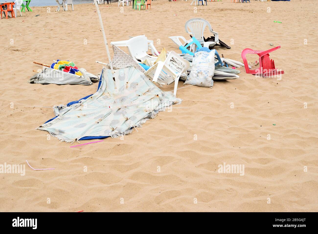 plastic garbage in a beach Stock Photo - Alamy
