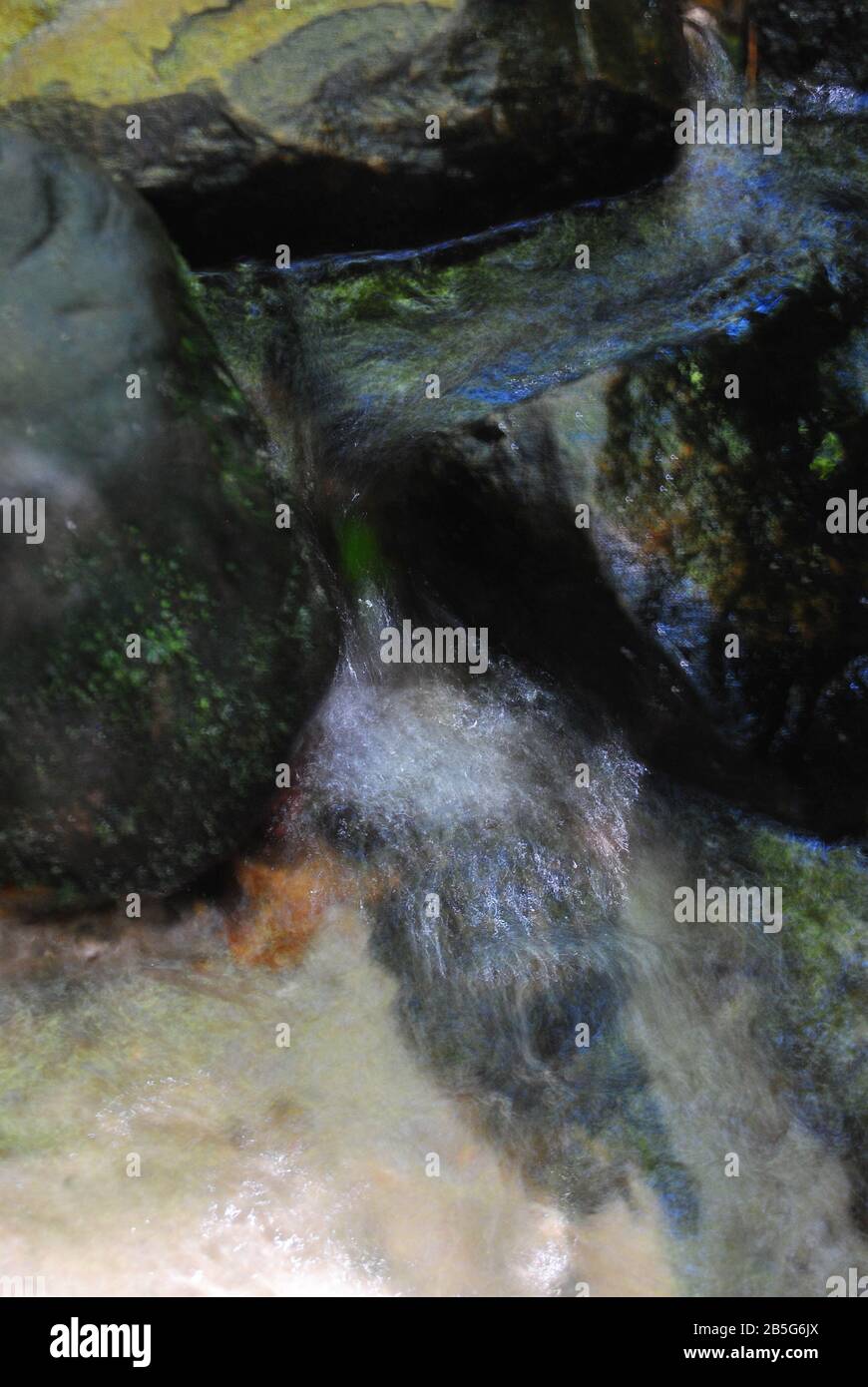 Small brook flows hi-res stock photography and images - Alamy