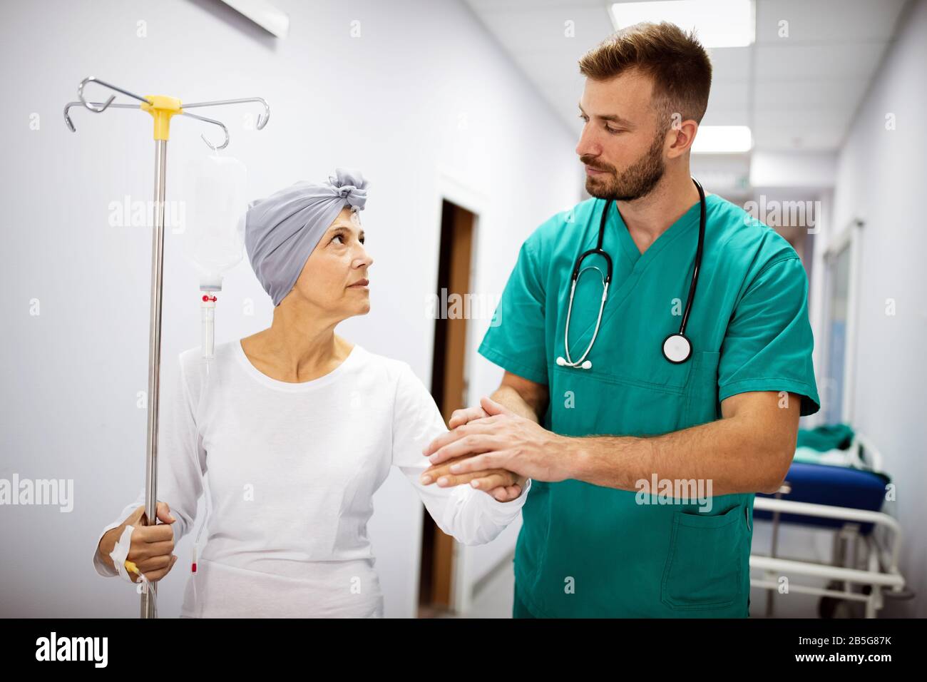 Female patient in cancer ward hi-res stock photography and images - Alamy